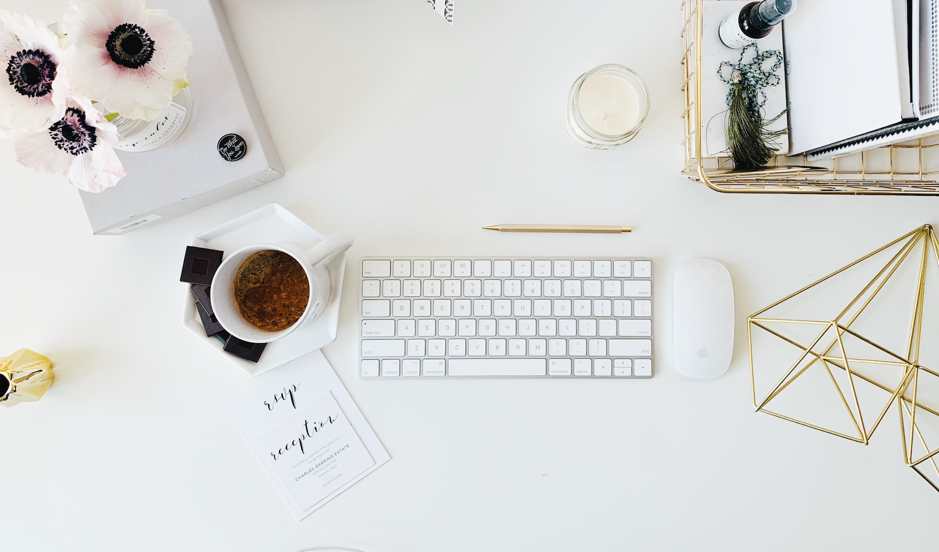 Best Office Desk Gift Ideas UK - Fun & Unique Present Inspiration!